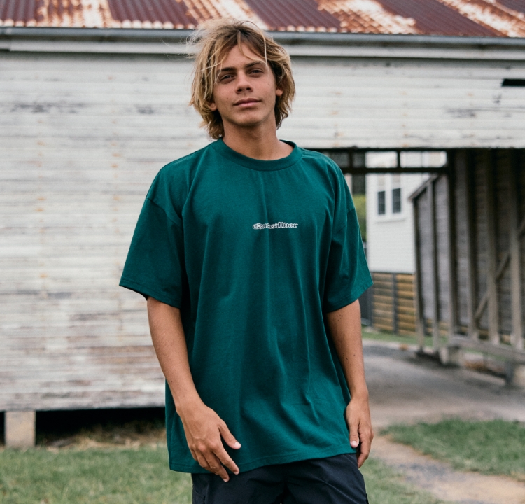 Quiksilver online Shop: Surf & Snowboard